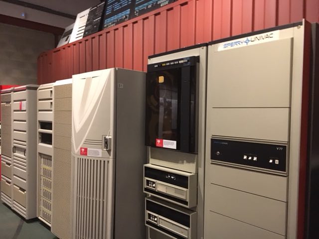 4 générations de mainframes Burroughs Sperry • Regional-IT · Toute l ...